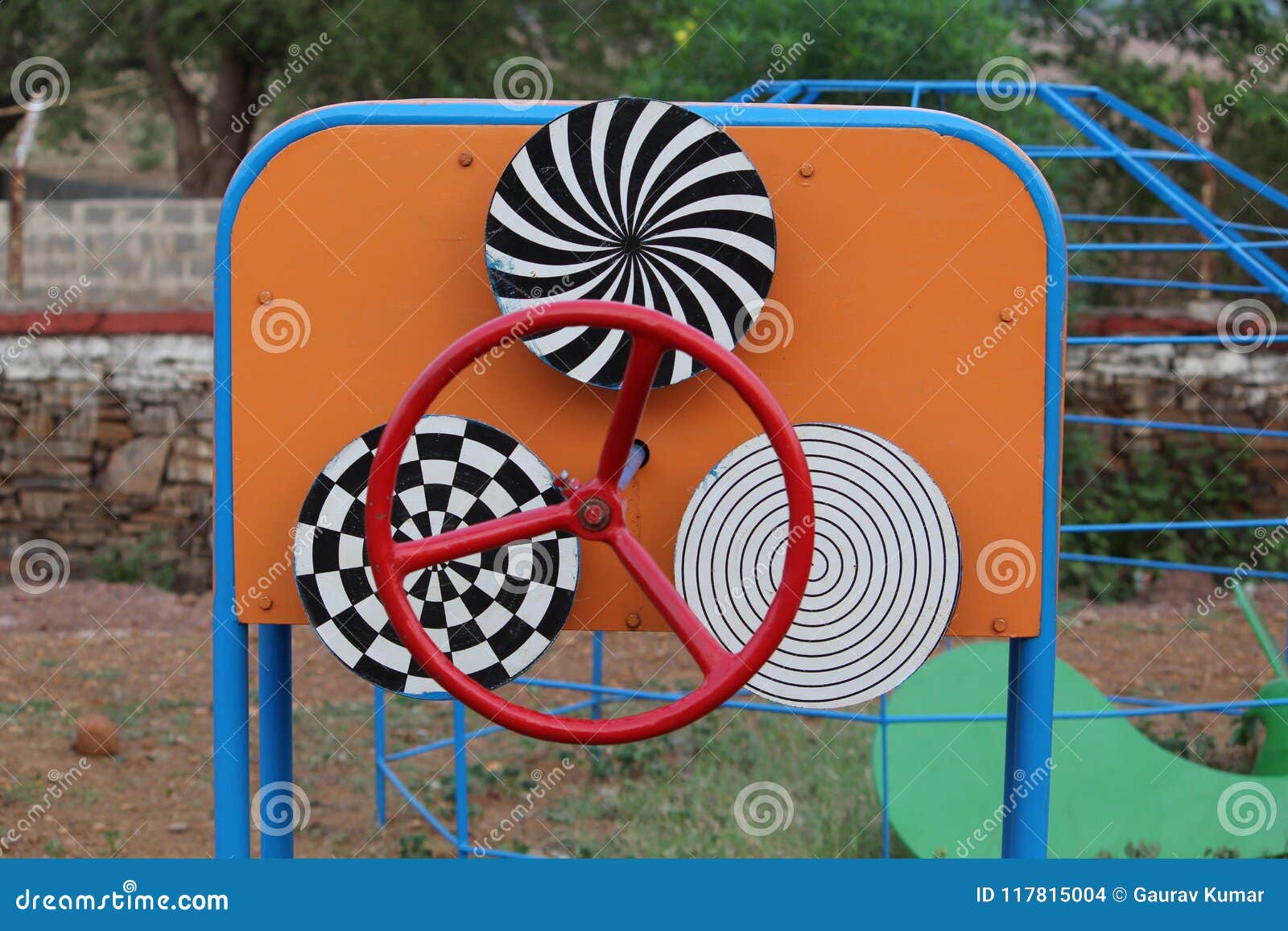 Vision Illusion Circles in Park Stock Photo - Image of look, park ...