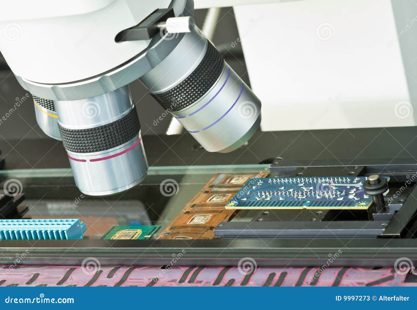 Vision measuring system stock image. Image of survey, optical - 9997273