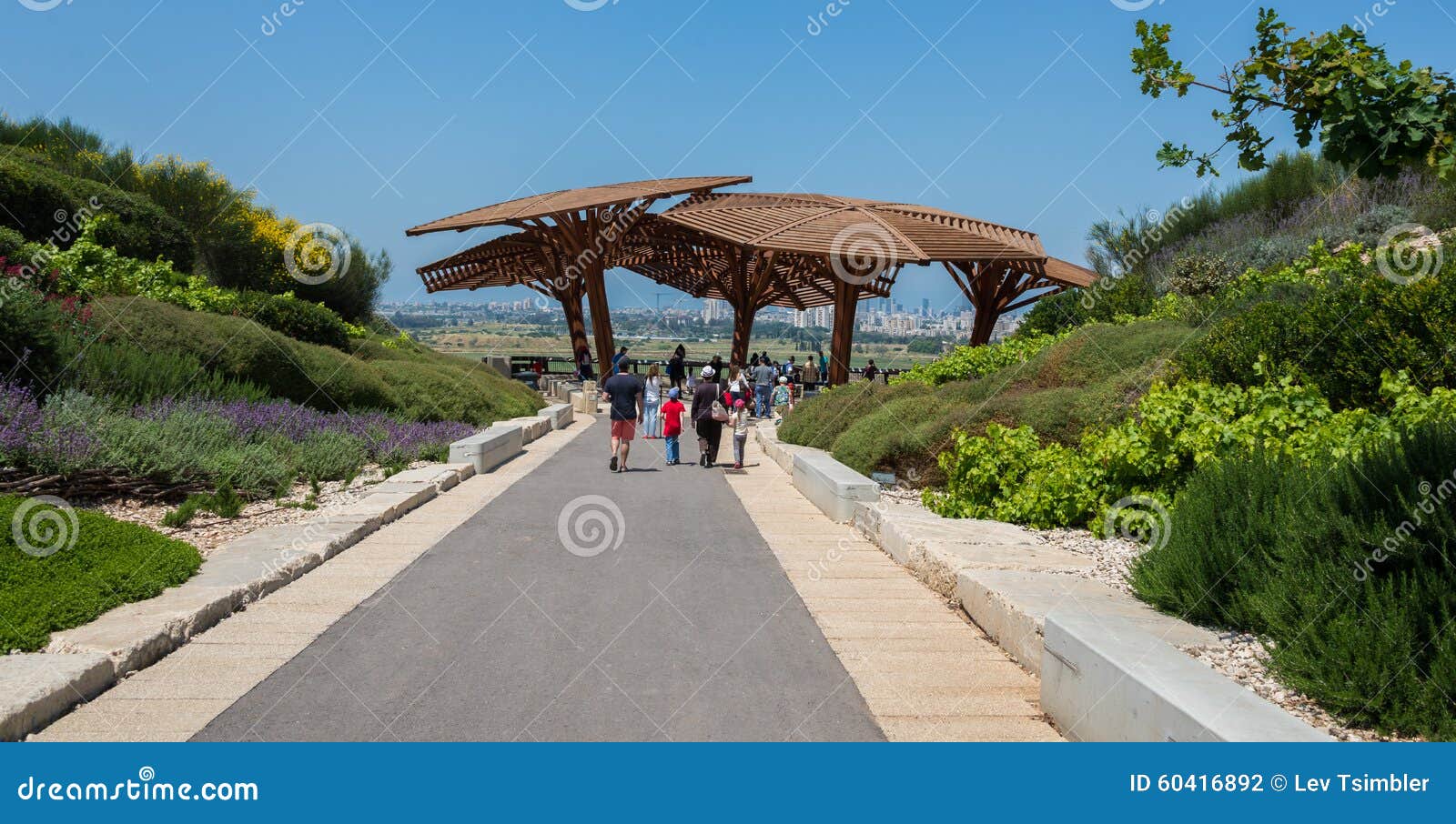Visita a Hiriya (parque De Ariel Sharon) Fotografía editorial - Imagen ...
