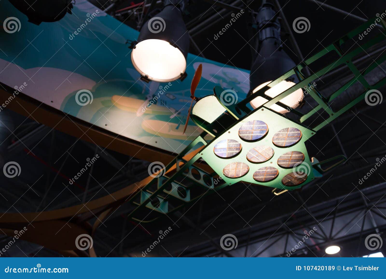 Visiting Bloomfield Science Museum Jerusalem Editorial Stock Image - Image of bloomfield, museum ...