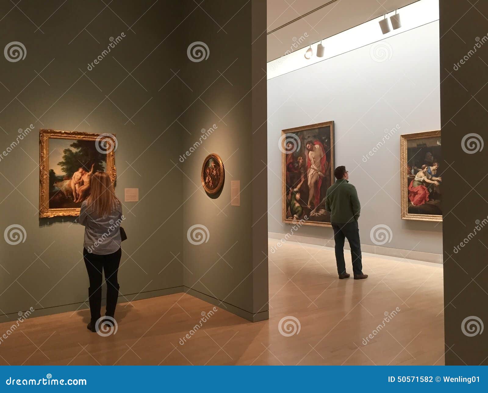 Visiting Modern Museum of Arts Editorial Photography - Image of inside ...