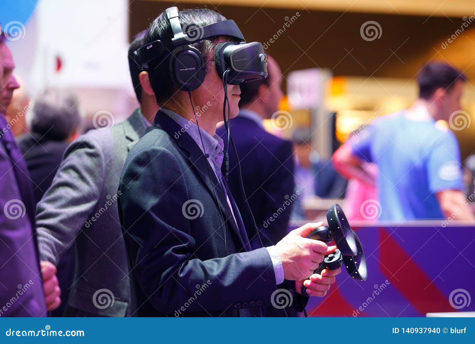 Visitor Testing VR Devices Experiences in MWC 2019 Editorial Image ...