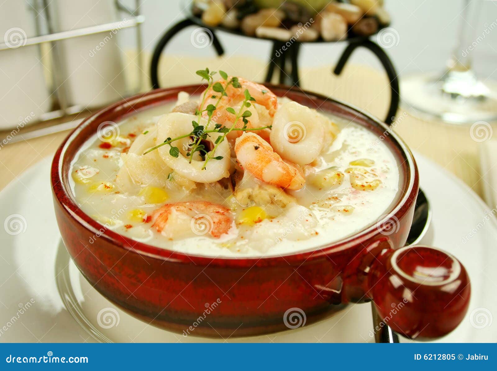 Vissoep stock afbeelding. Image of heerlijk, smakelijk - 6212805