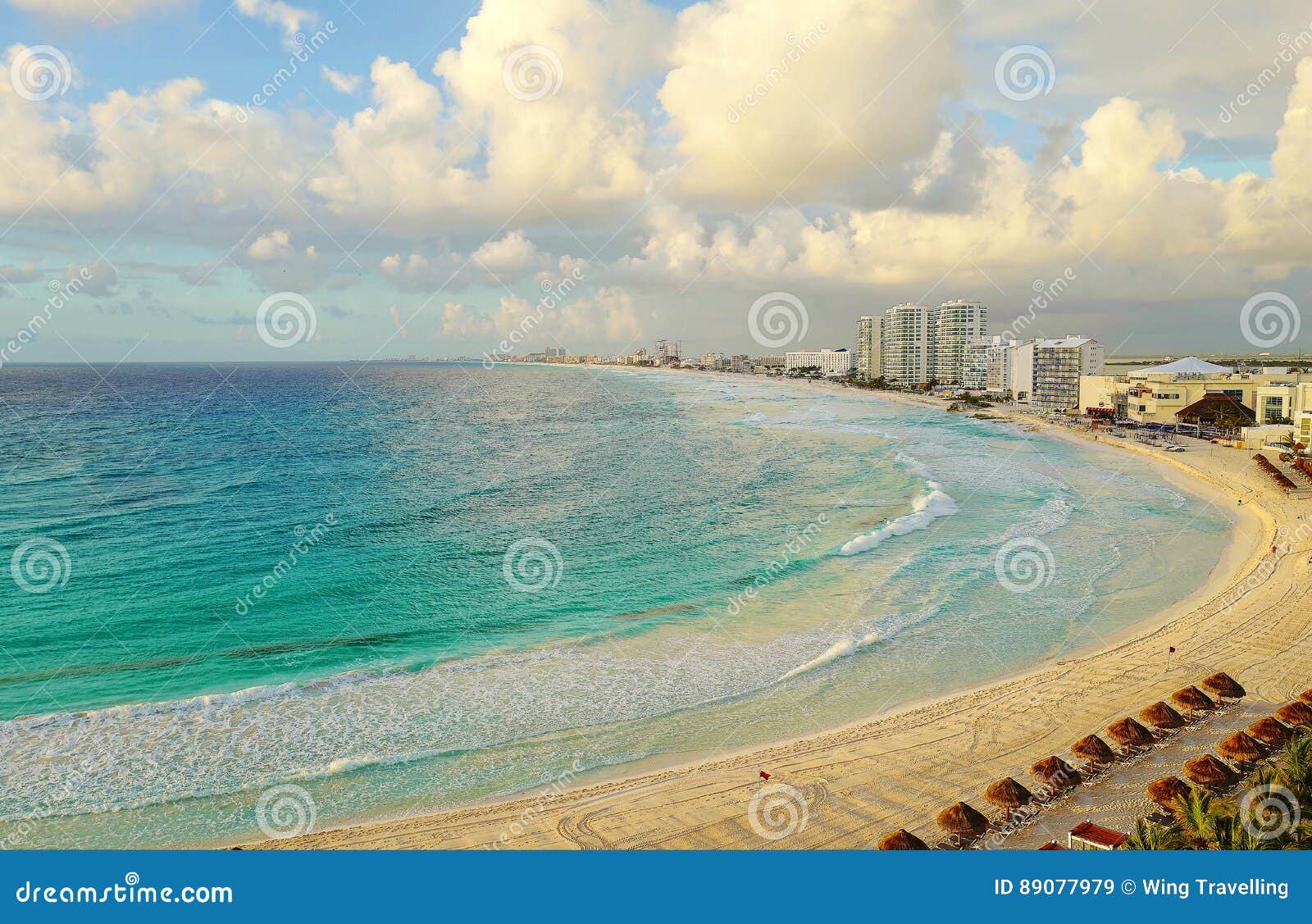 Vista Aerea Di Cancun, Messico Immagine Stock - Immagine di oceano ...