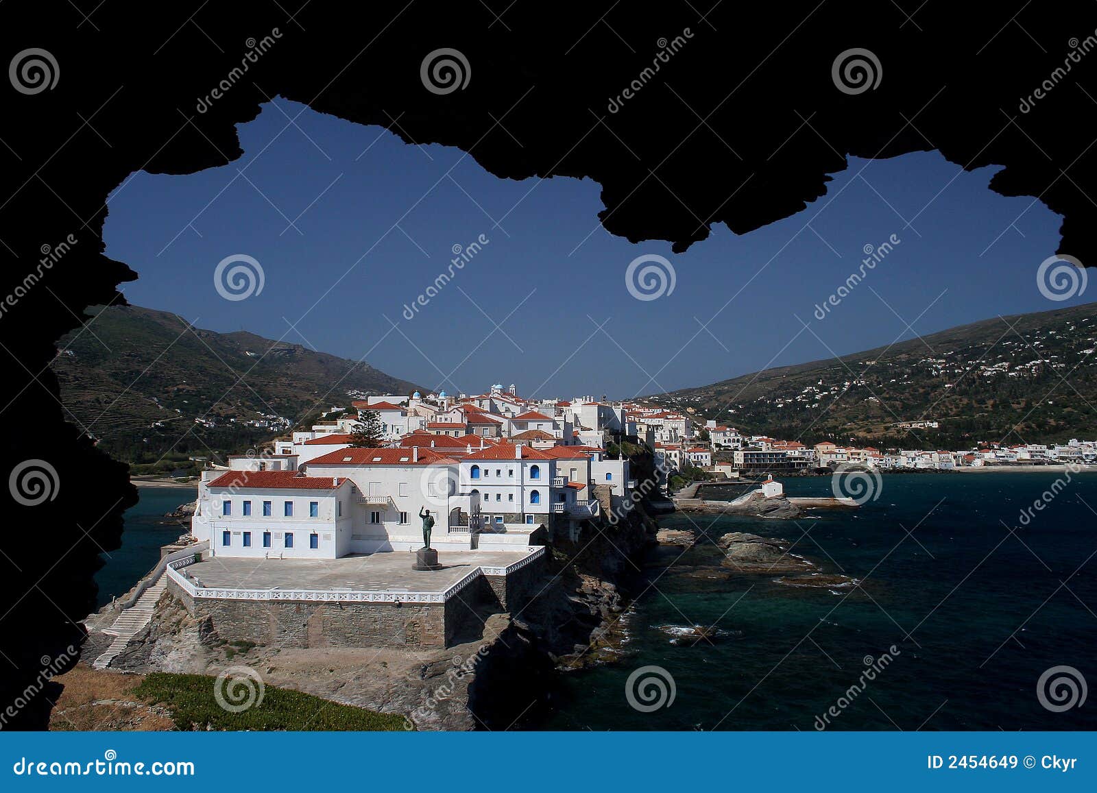 Vista de Andros imagen de archivo. Imagen de andros, isla - 2454649