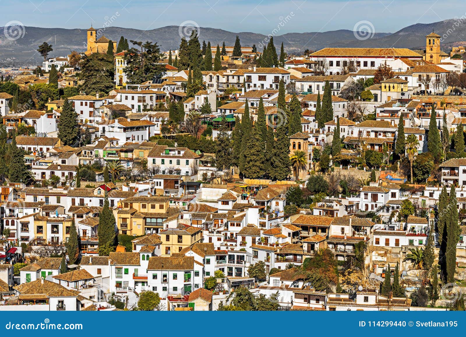 Vista De Granada, a Andaluzia, Espanha Foto de Stock - Imagem de azul ...