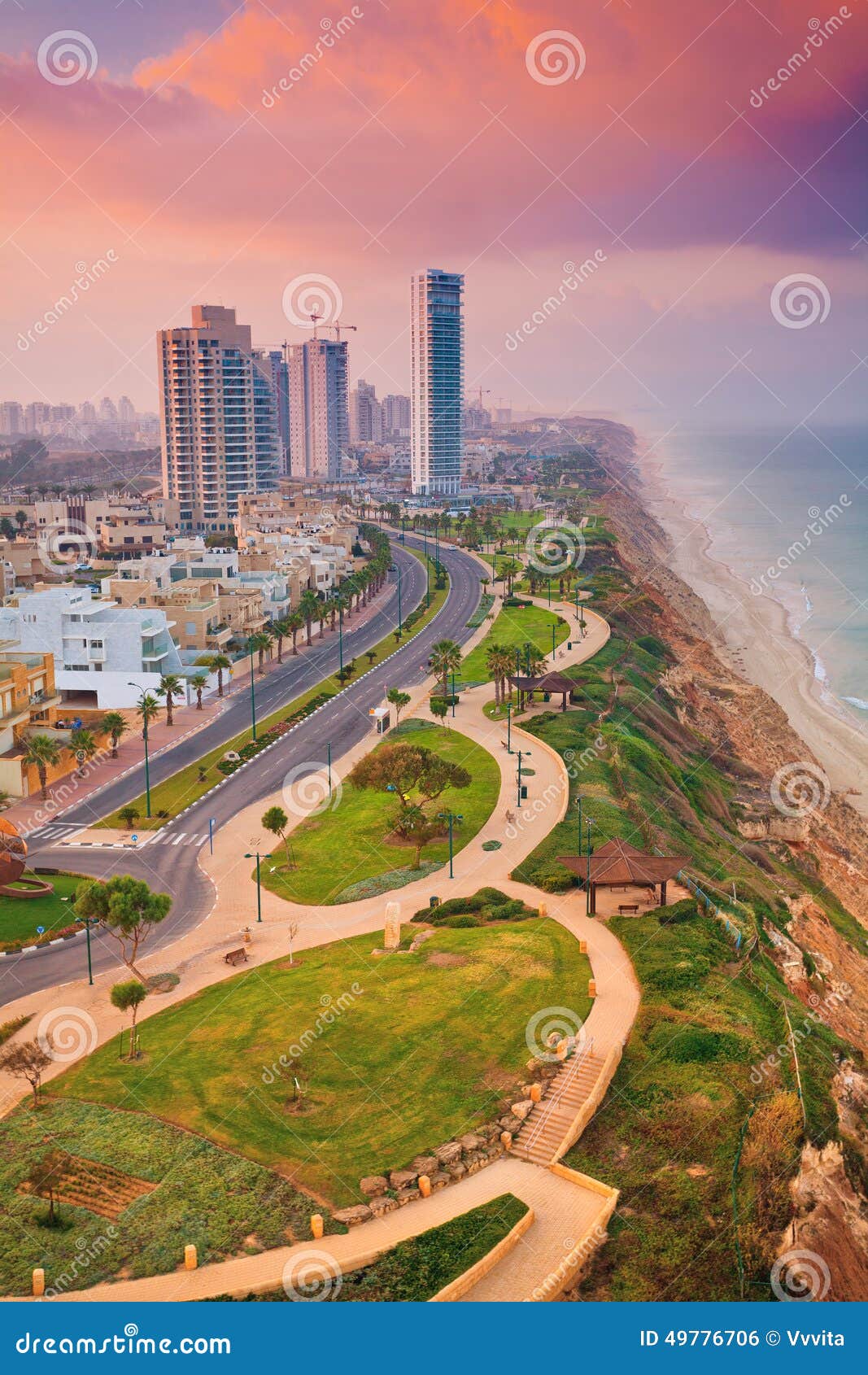 Vista De La Ciudad De Netanya, Israel Foto de archivo - Imagen de ...
