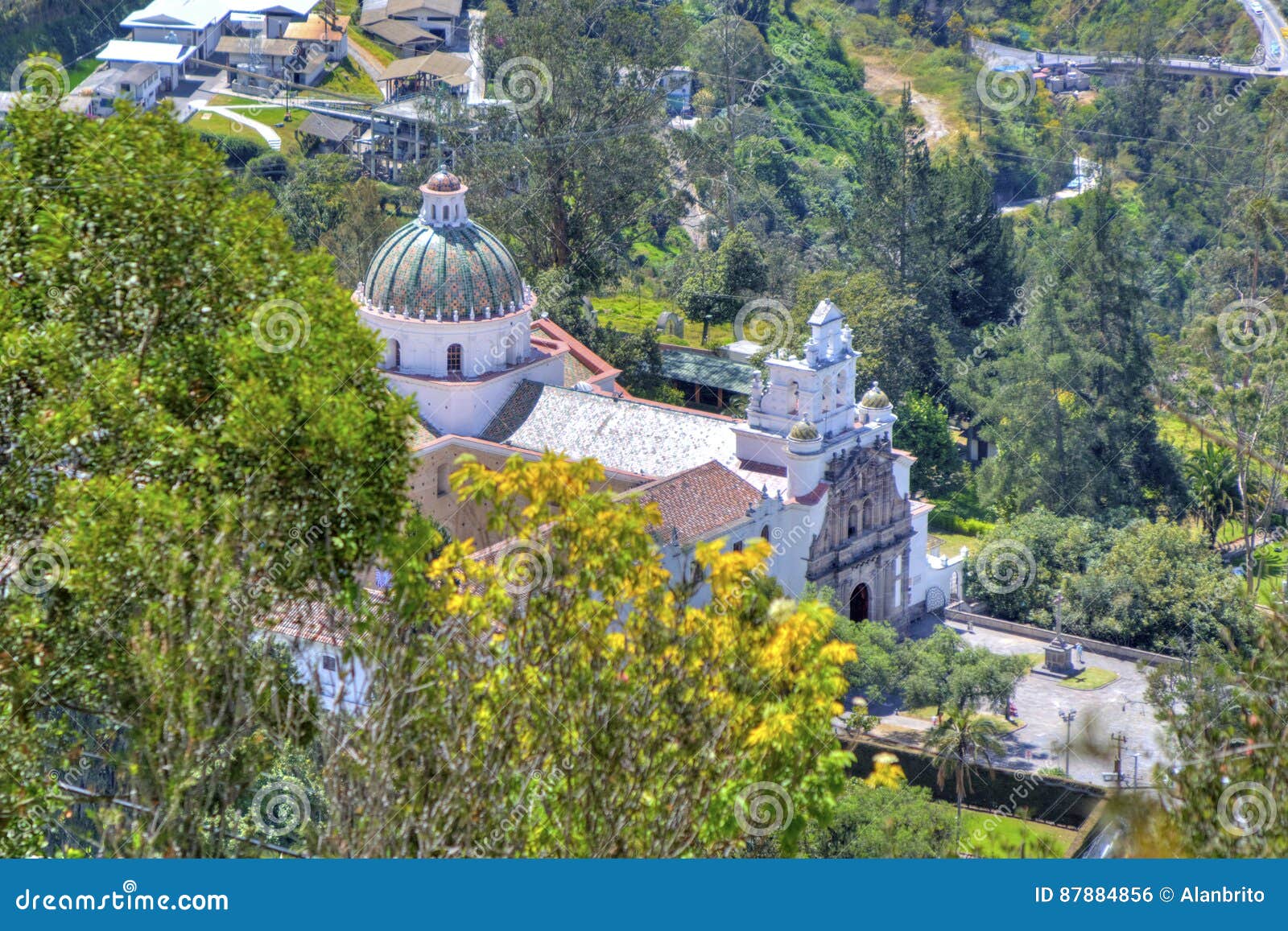 Vista De La Iglesia De Guapulo Foto de archivo - Imagen de quito ...