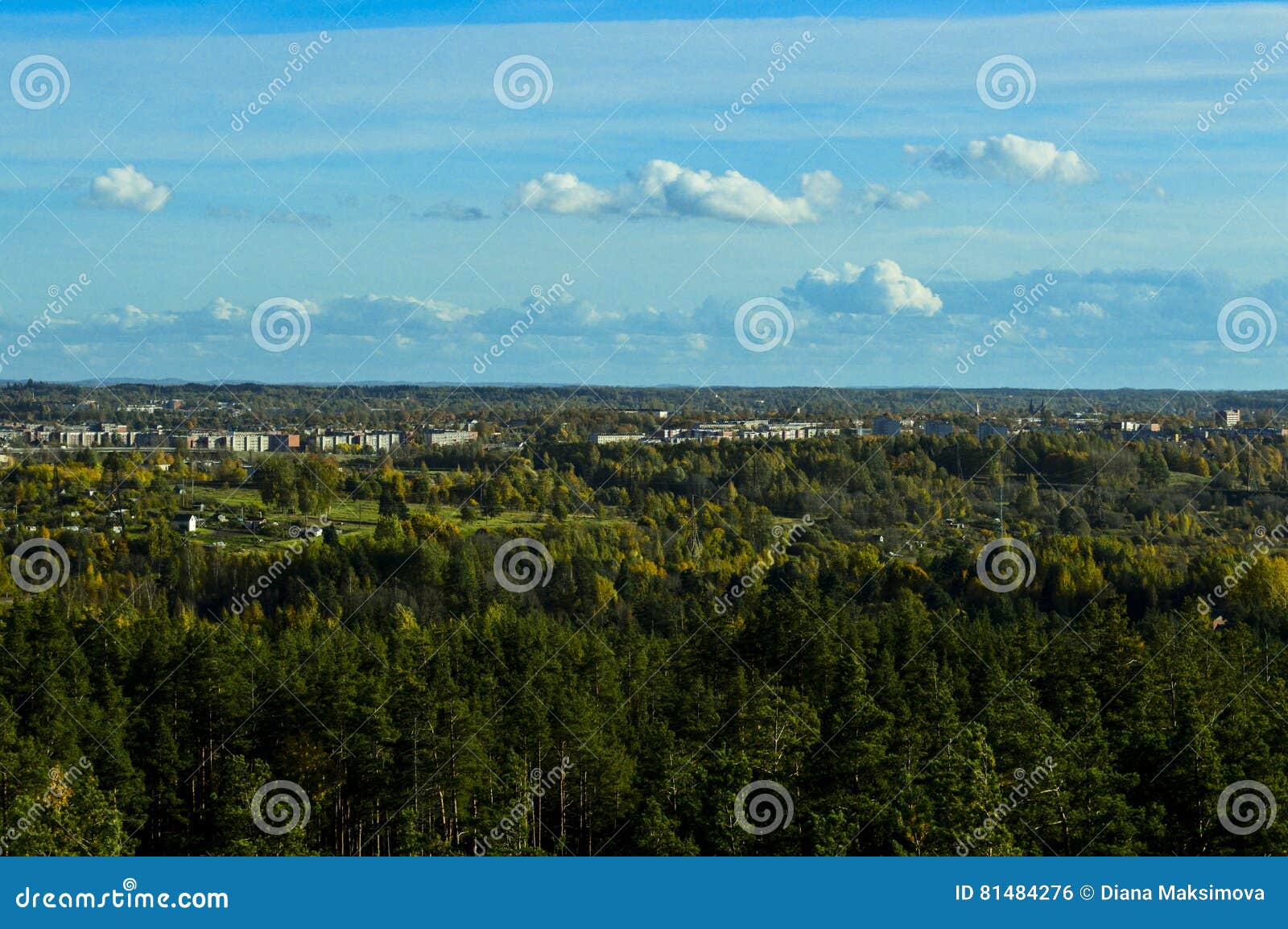 Vista de Rezekne foto de archivo. Imagen de letonia, europa - 81484276