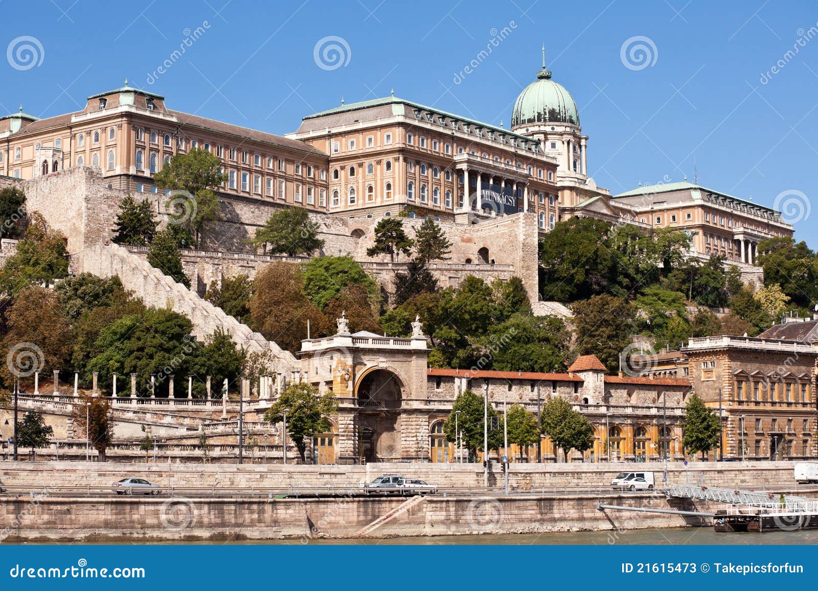 Vista Del Castello Di Buda a Budapest Immagine Stock - Immagine di ...