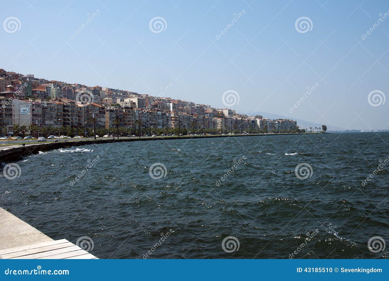 Vista Della Città Di Smirne Immagine Editoriale - Immagine di bordo ...