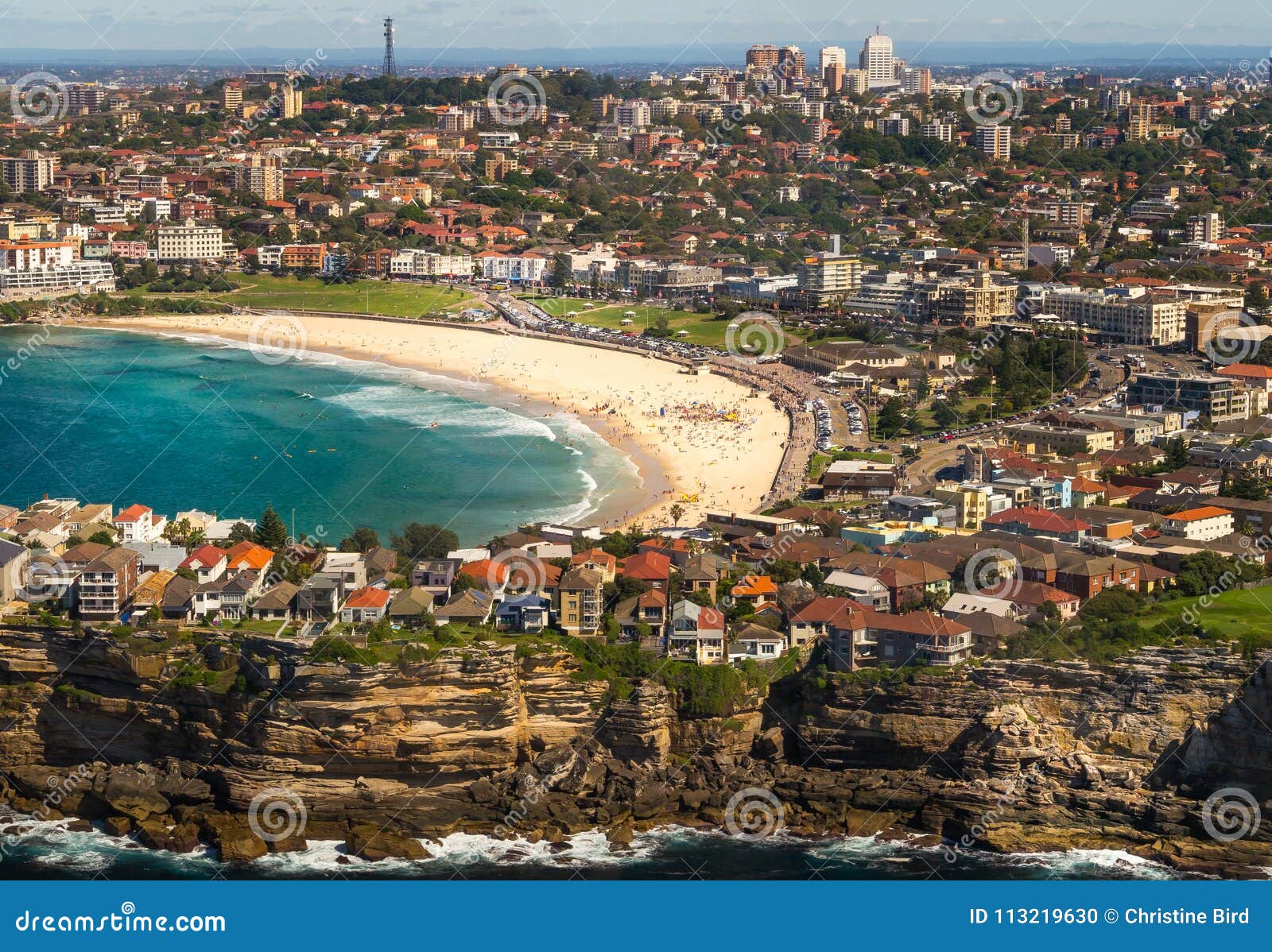 Vista Do Ar Da Praia De Bondi Imagem Editorial - Imagem de ...