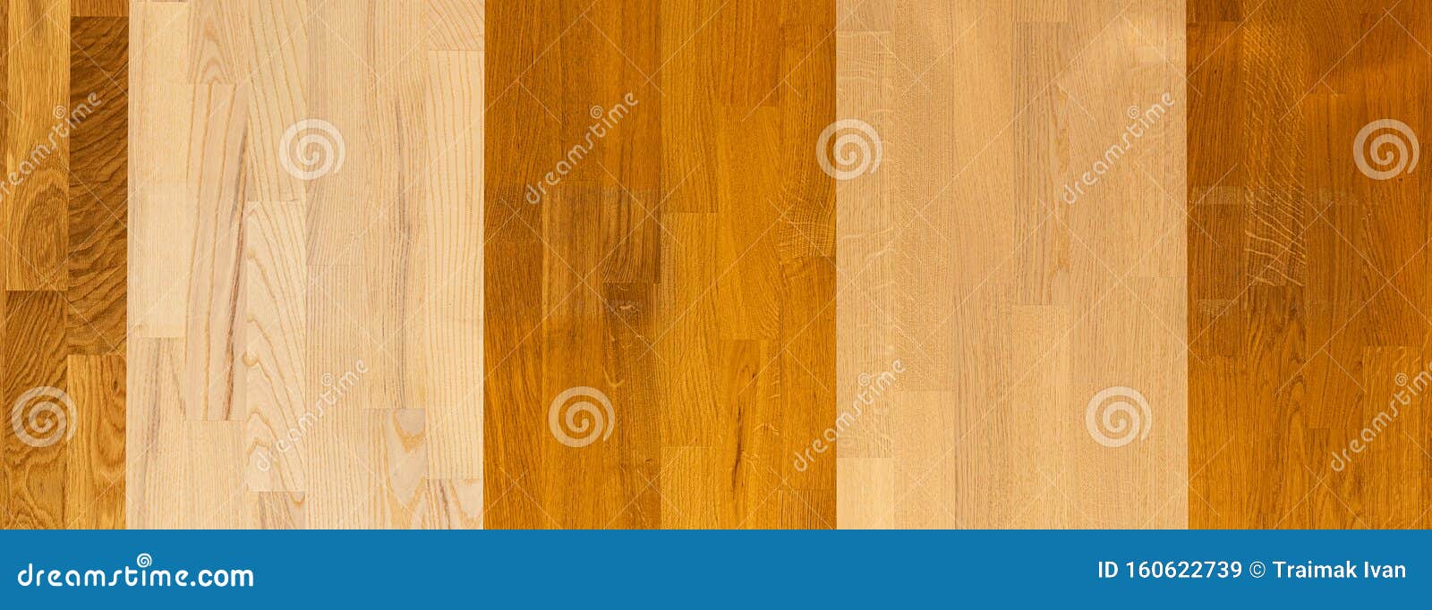Vista Elevada De Laminado De Color Dorado Liso Imagen de archivo ...