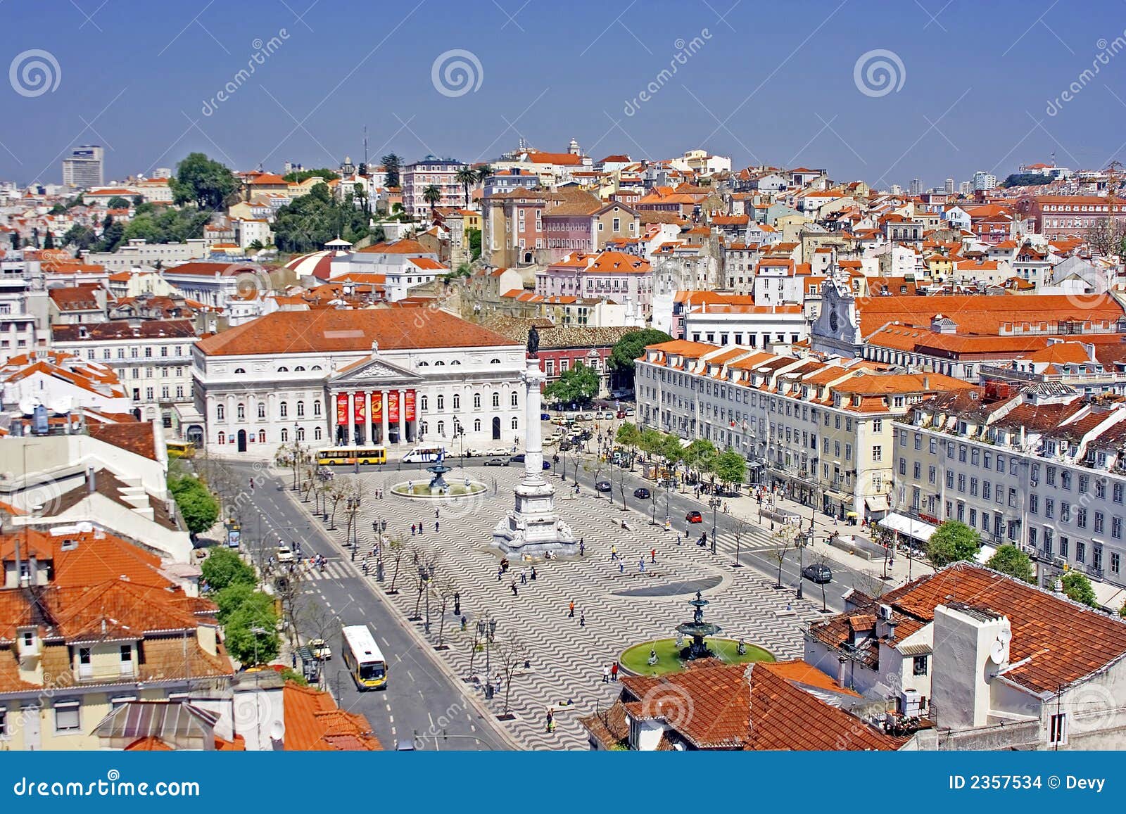 Vista na cidade de Lisboa foto de stock. Imagem de cidade - 2357534