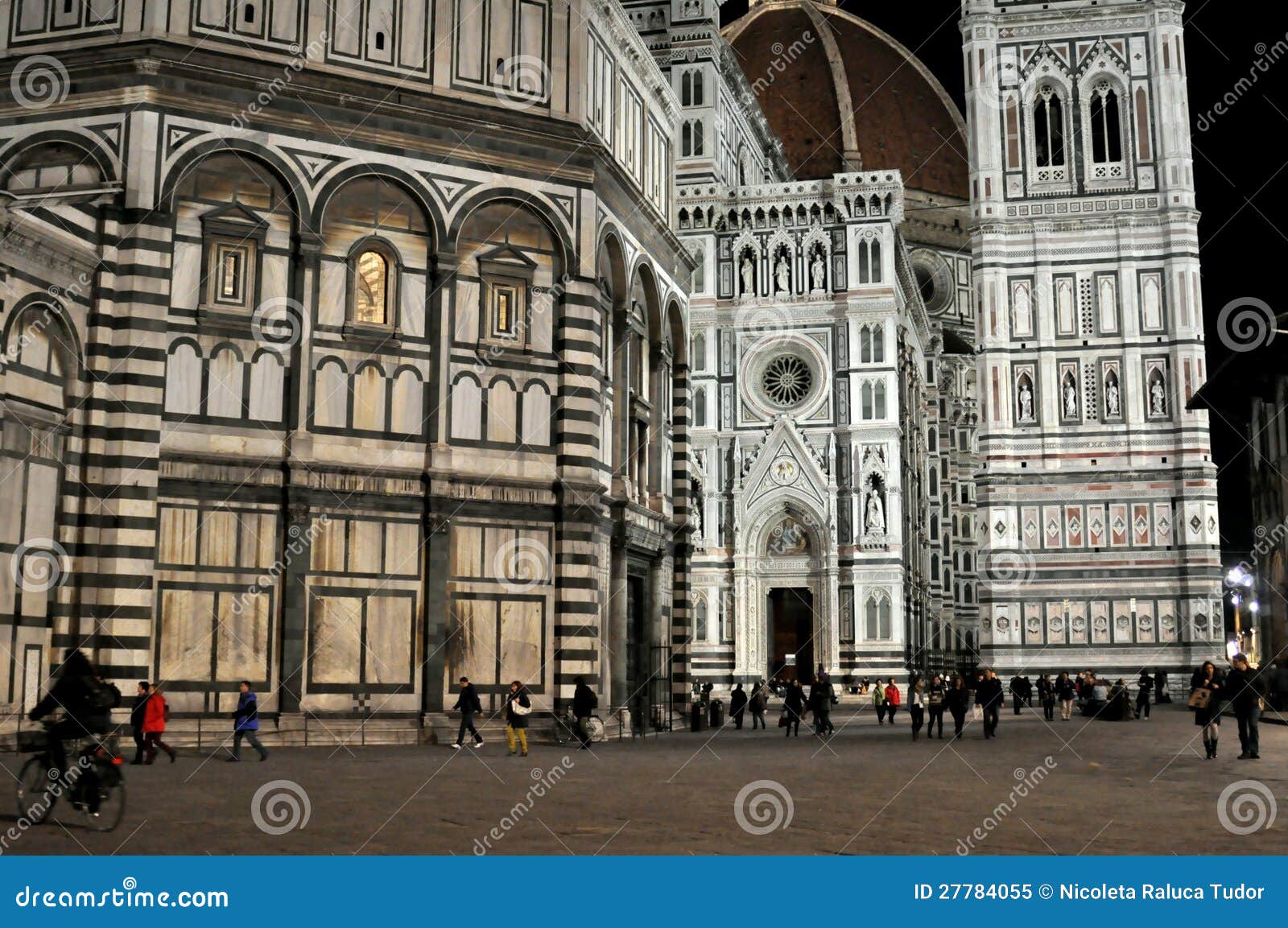 Vita Di Notte a Firenze, Italia Immagine Editoriale - Immagine di ...