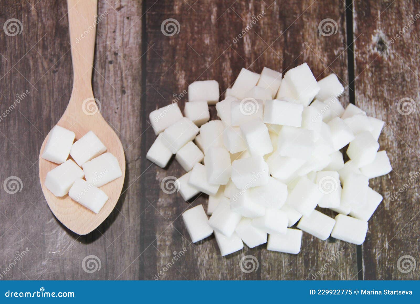 Vita Sockerbitar Av Raffinerat Socker Fotografering för Bildbyråer ...