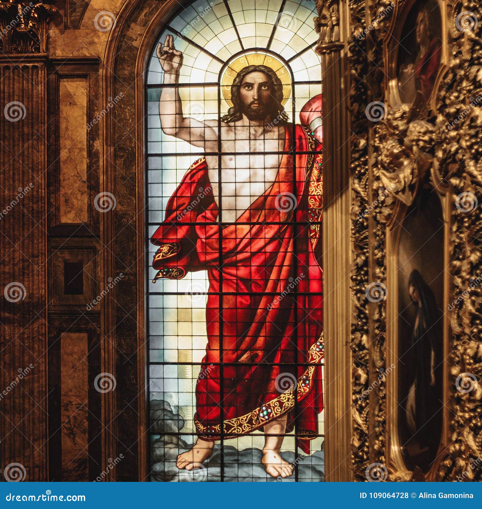 Vitral De Jesus Christ En St Isaac Cathedral Foto de archivo - Imagen ...