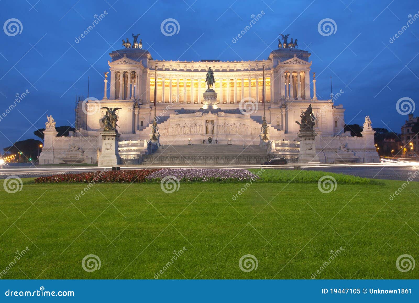 Vittoriano, Rome stock image. Image of italian, architecture - 19447105
