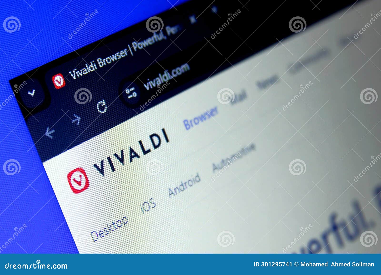 Vivaldi web browser logo editorial photo. Illustration of network ...