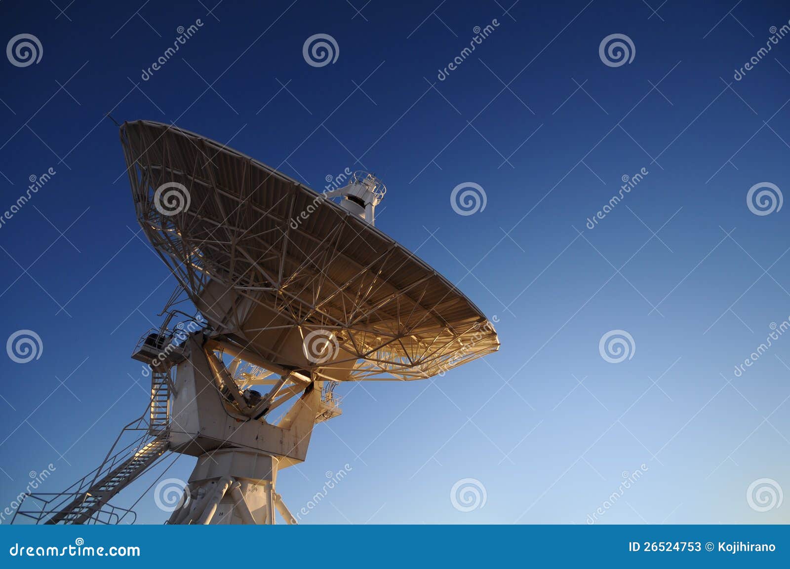 VLA radio telescope stock image. Image of sunrise, observatory - 26524753