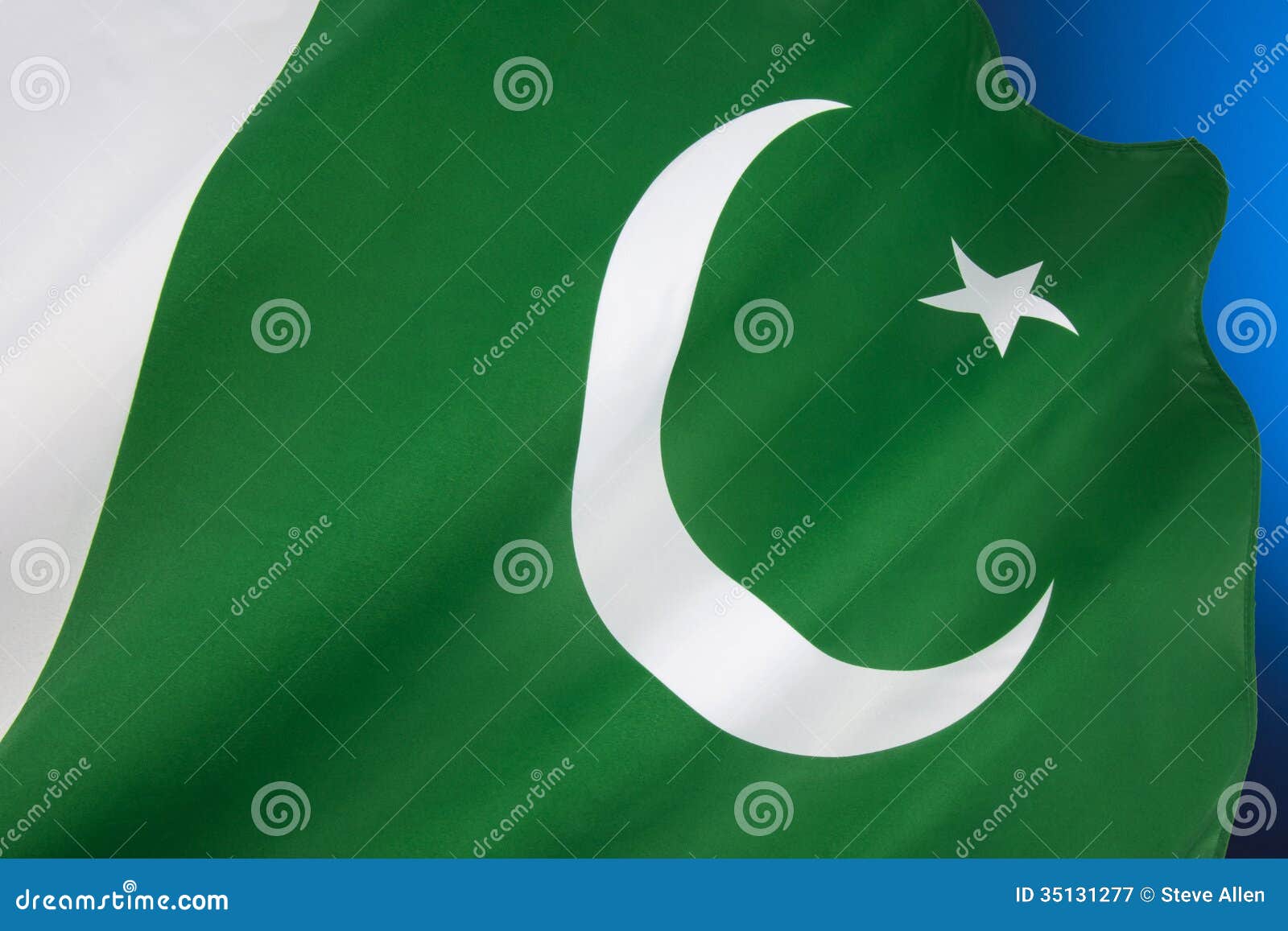 Vlag van Pakistan stock afbeelding. Image of vlaggen - 35131277