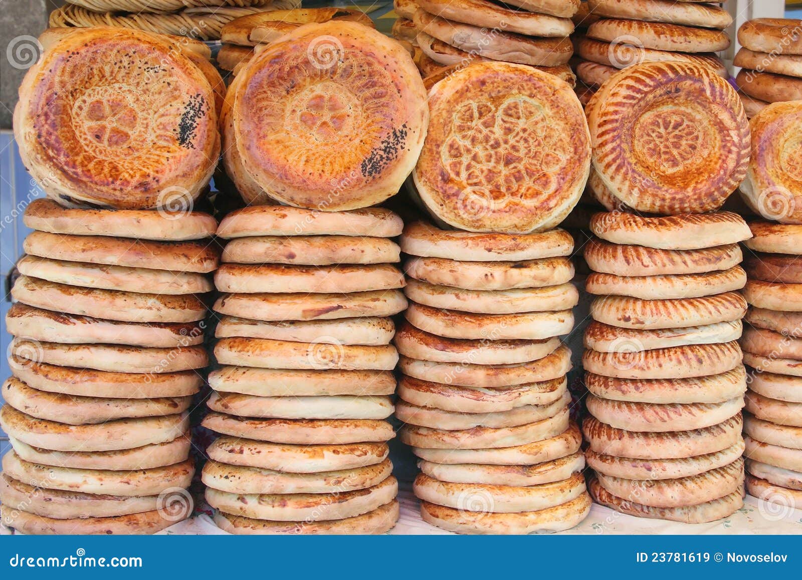 Vlak cake-Aziatisch brood. stock afbeelding. Image of traditioneel ...