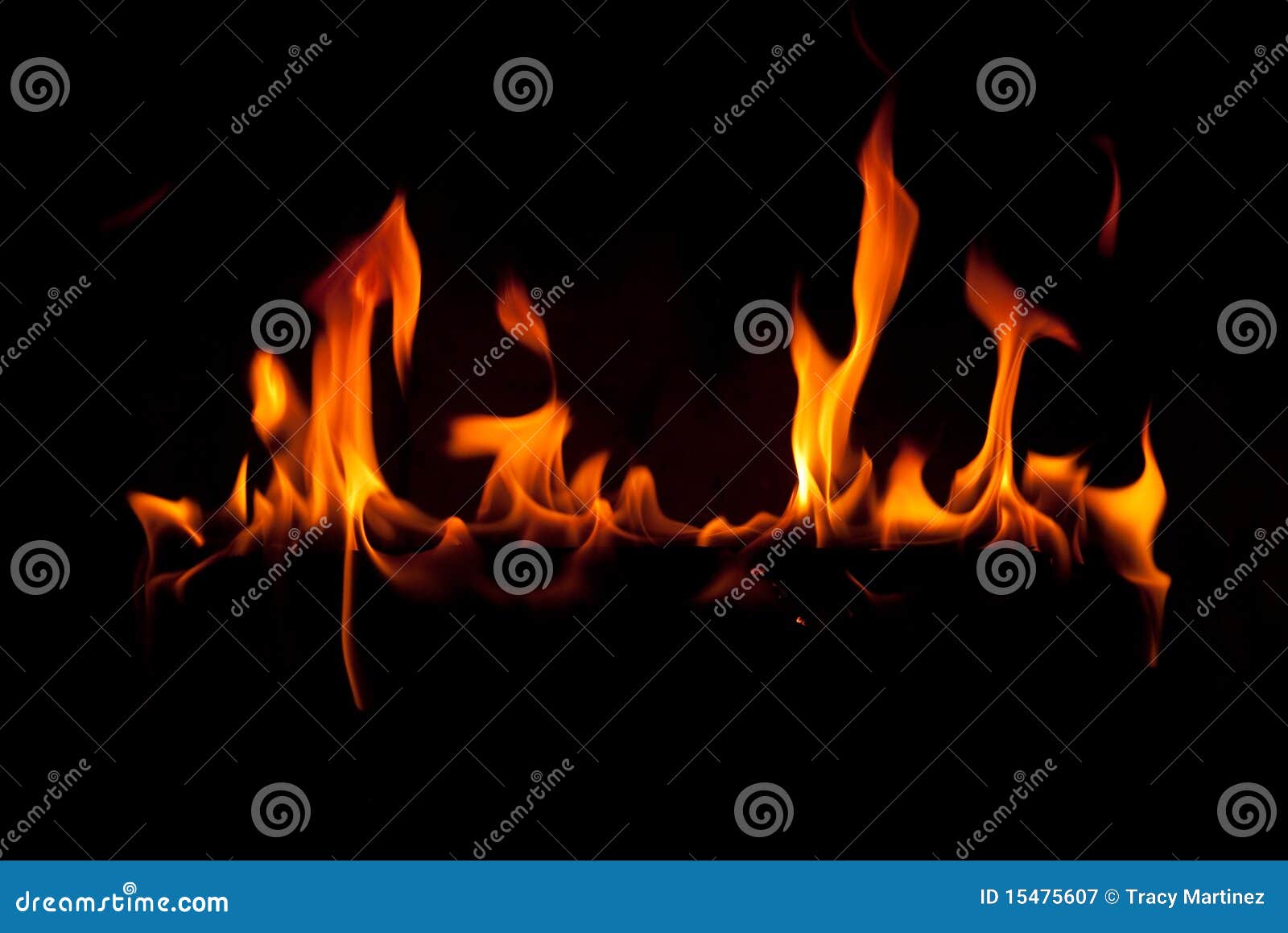 Vlammen stock afbeelding. Image of hitte, vlammen, brand - 15475607