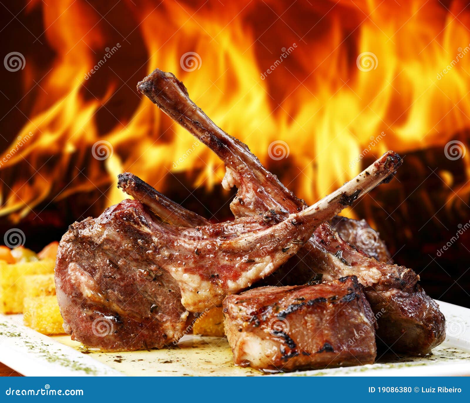 Vlees stock foto. Image of geef, achtergrond, keuken - 19086380