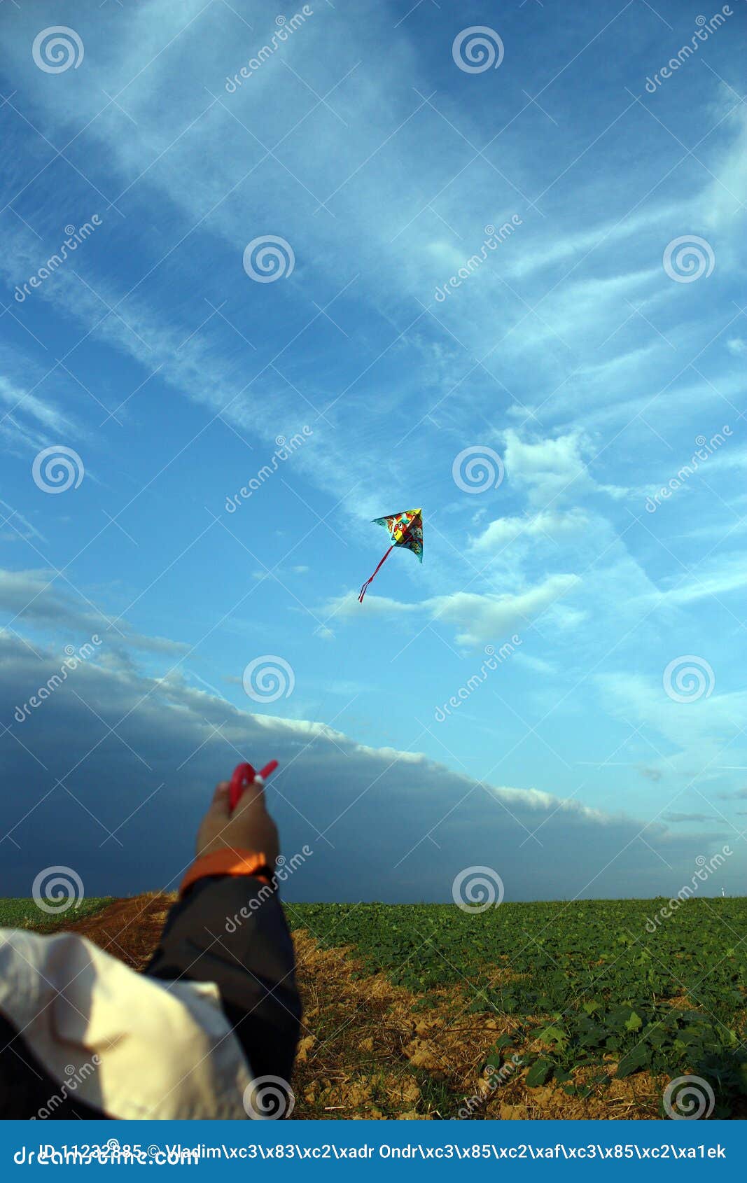 Vlieger stock afbeelding. Image of vrij, openlucht, kinderjaren - 11232885