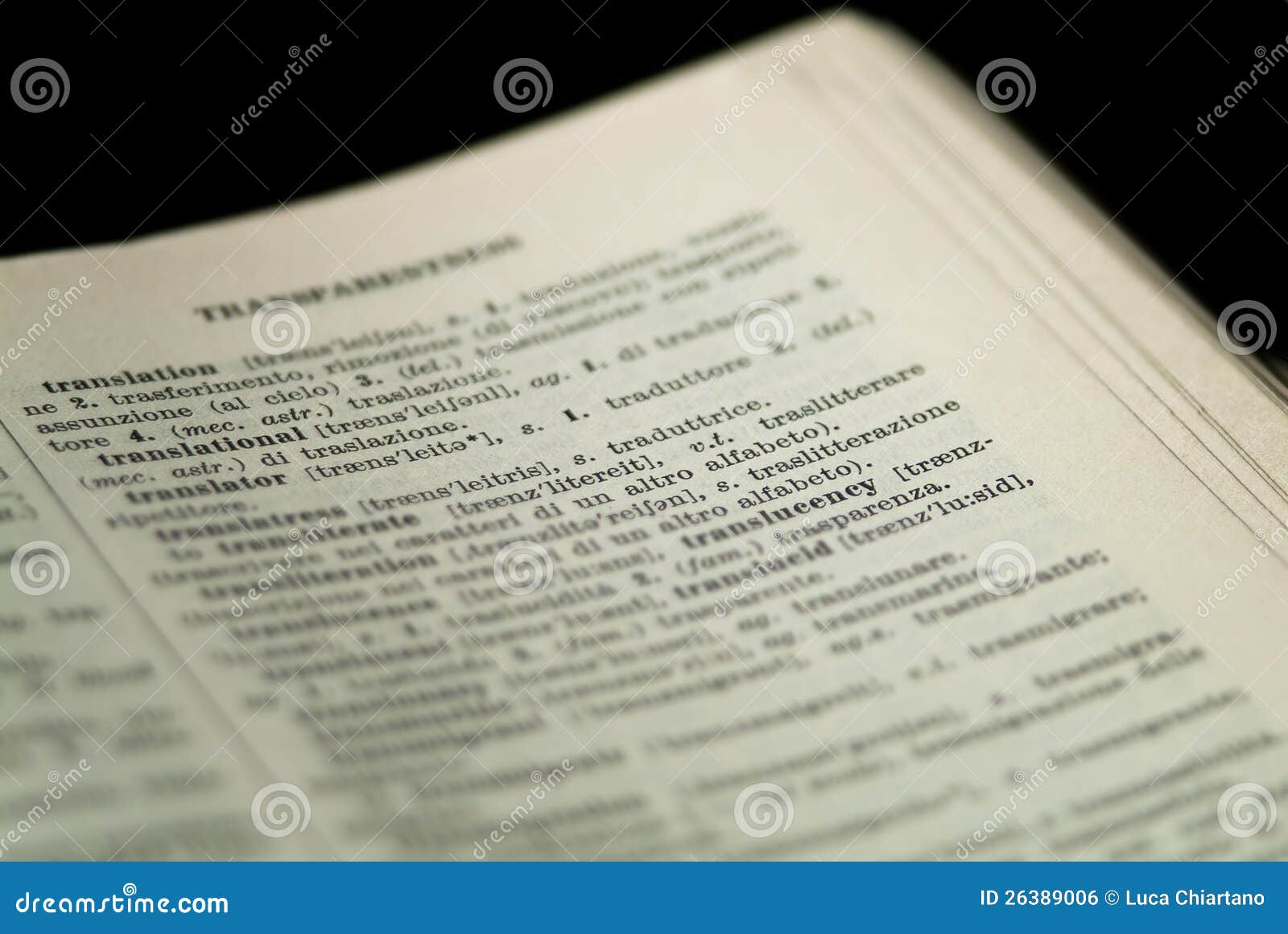 Vocabulaire - Mot De Traduction Photo stock - Image du mots, orienté ...