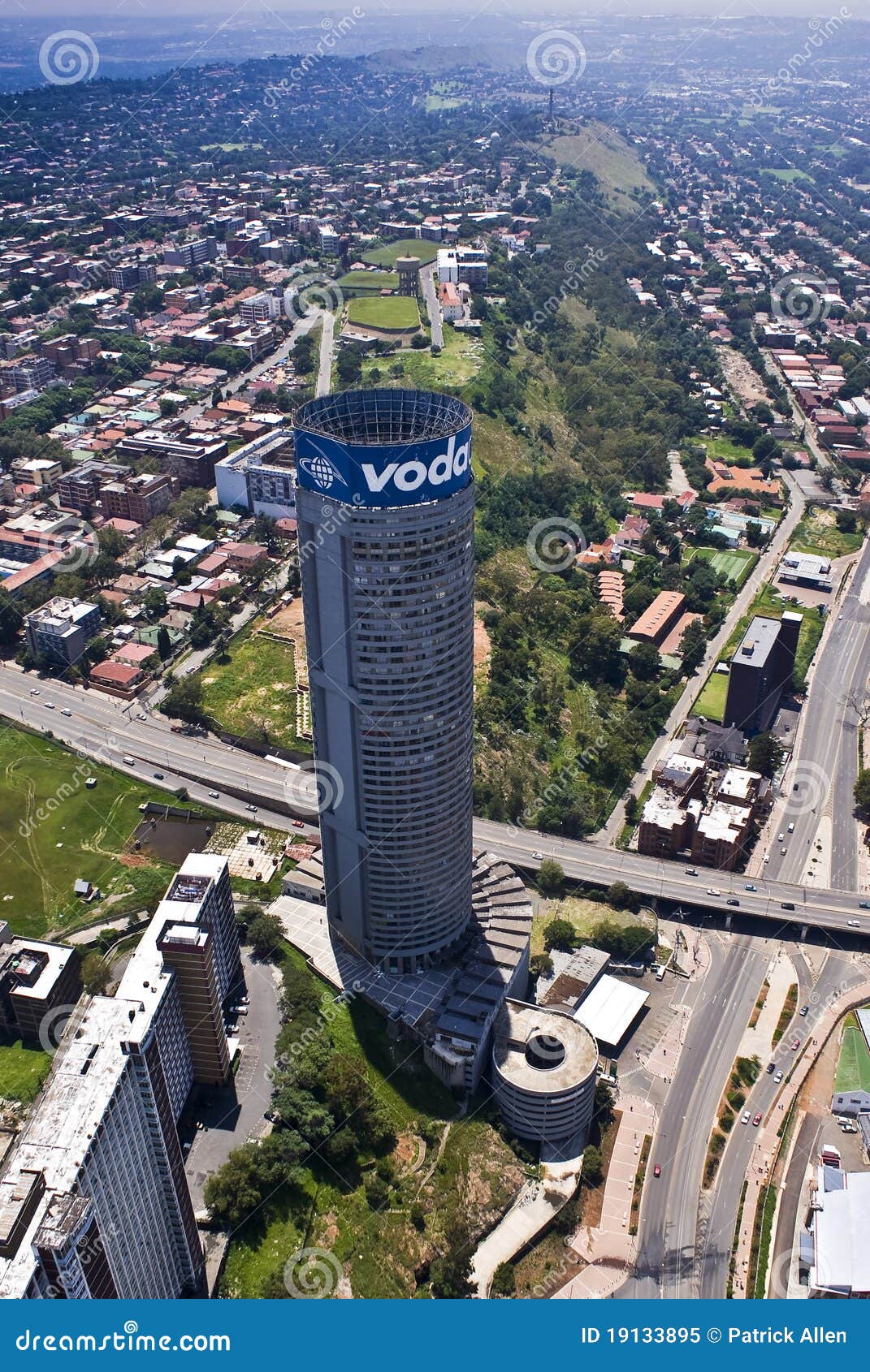 Vodacom Ponte Skyscraper editorial image. Image of compact - 19133895