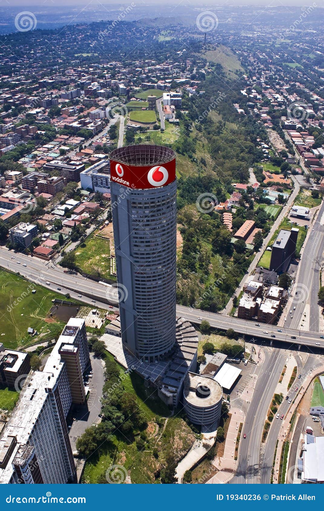 Vodafone Branded Skyscraper - Vodacom Ponte Editorial Photo - Image of ...