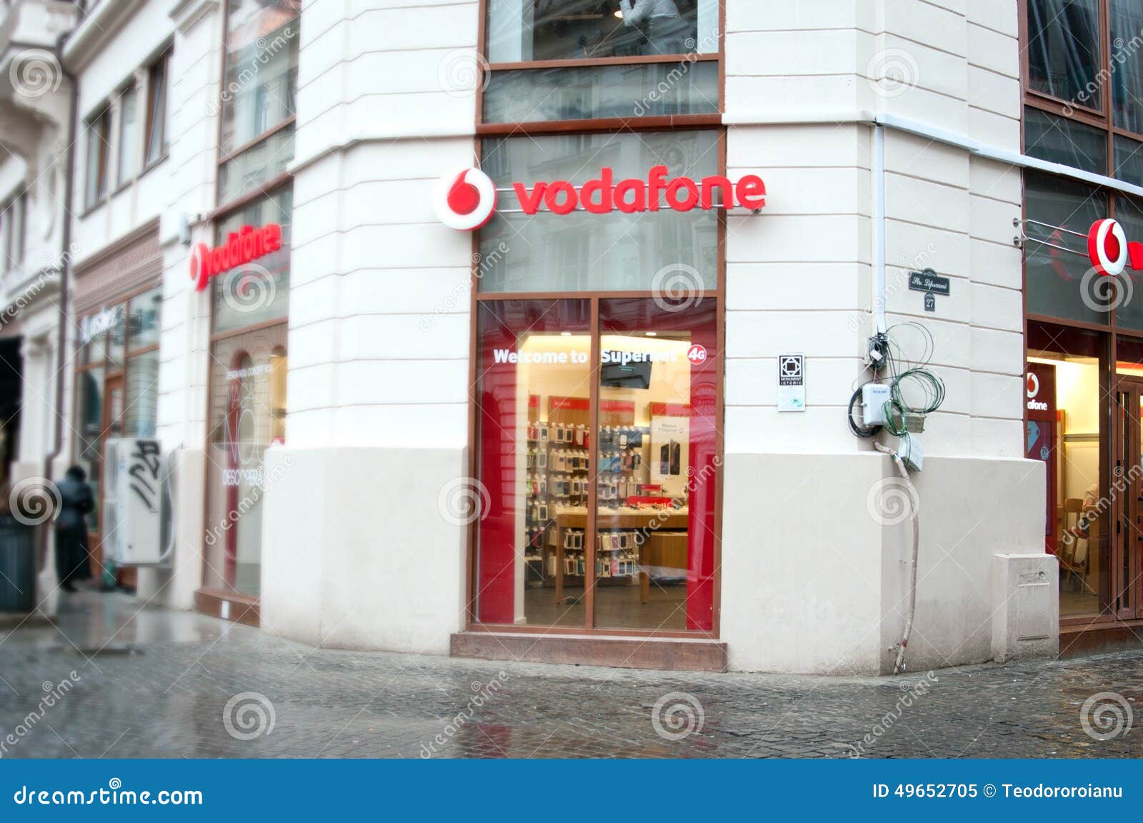 Vodafone shop editorial image. Image of central, channel - 49652705