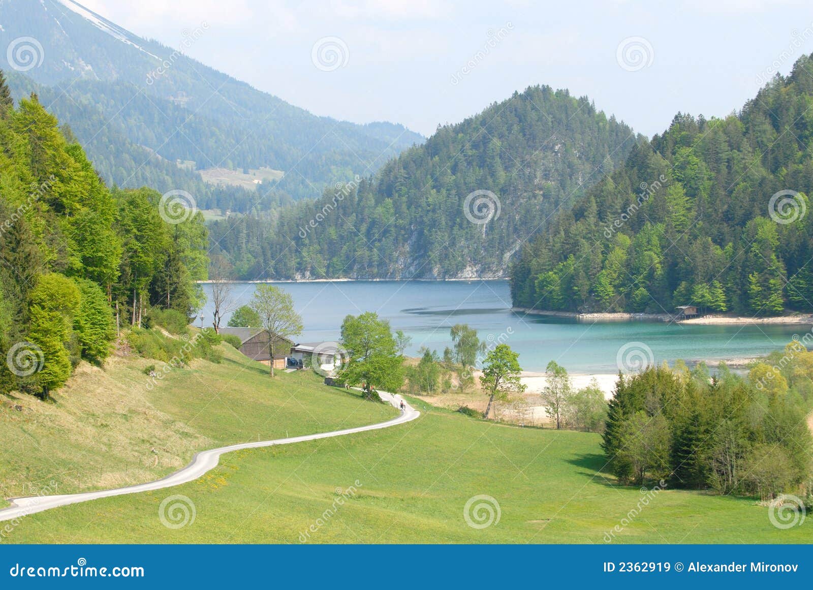 Vogelperspectief Bij Het Meer Stock Afbeelding - Image of zand, boom ...