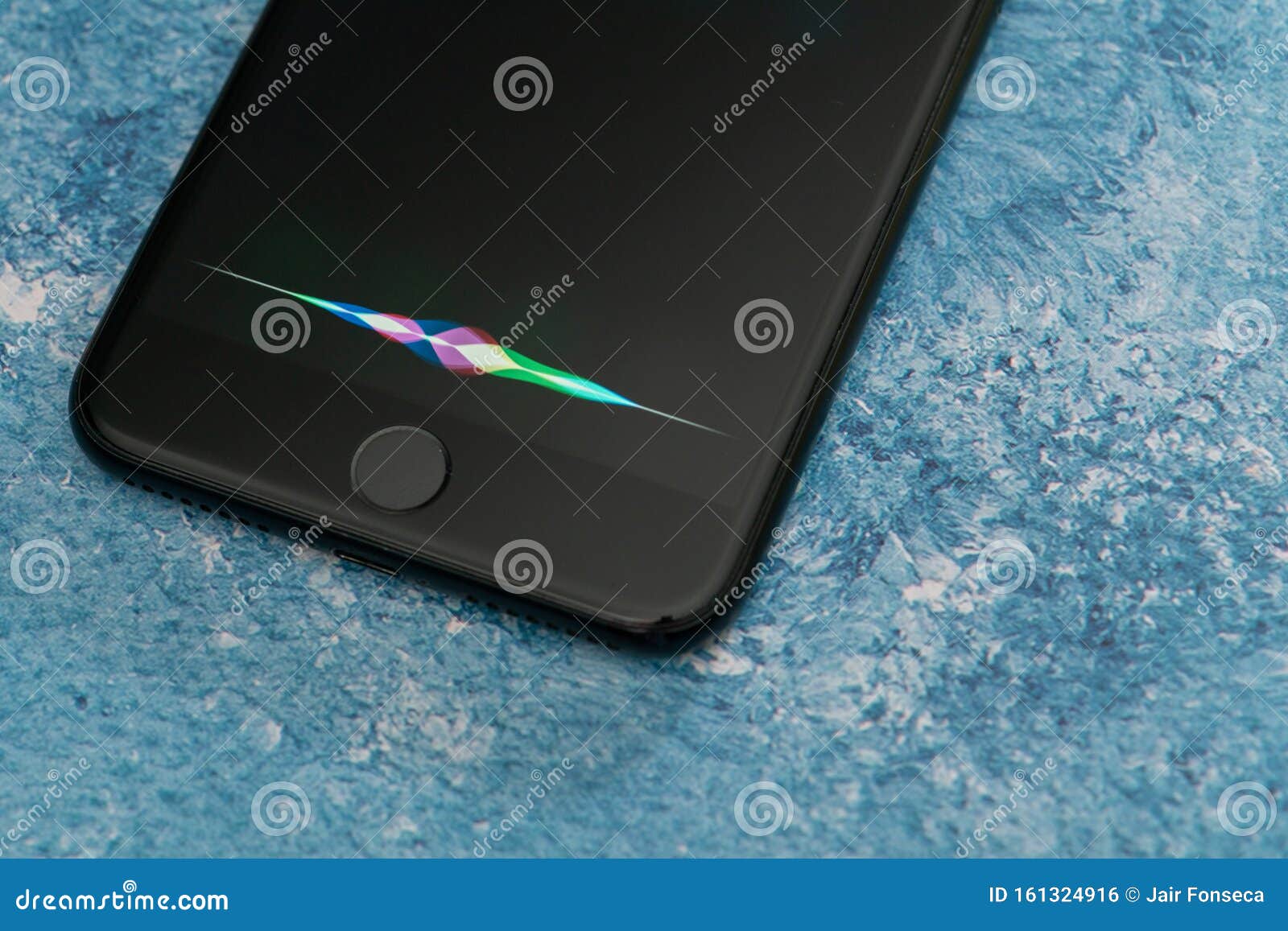 Voice Assistant for IPhone, Apple, Intelligent Voice Assistant, Called ...