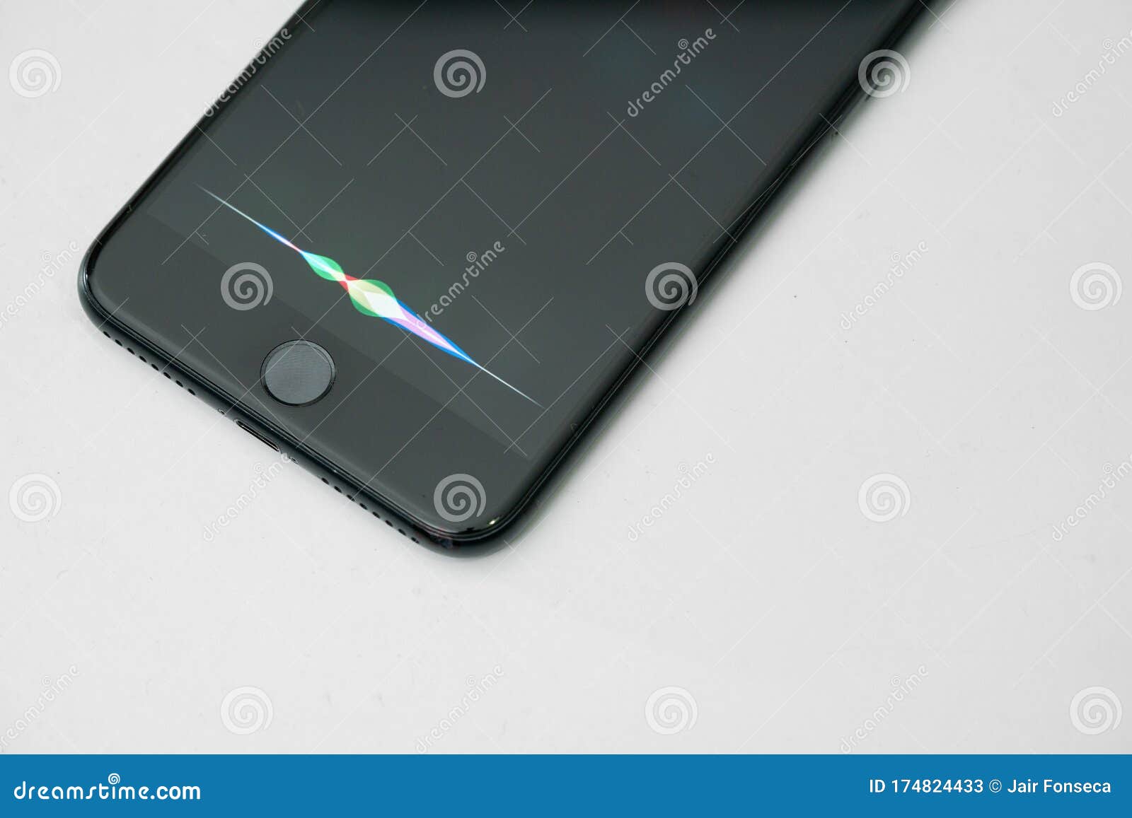 Voice Assistant for IPhone, Apple, Intelligent Voice Assistant, Called ...