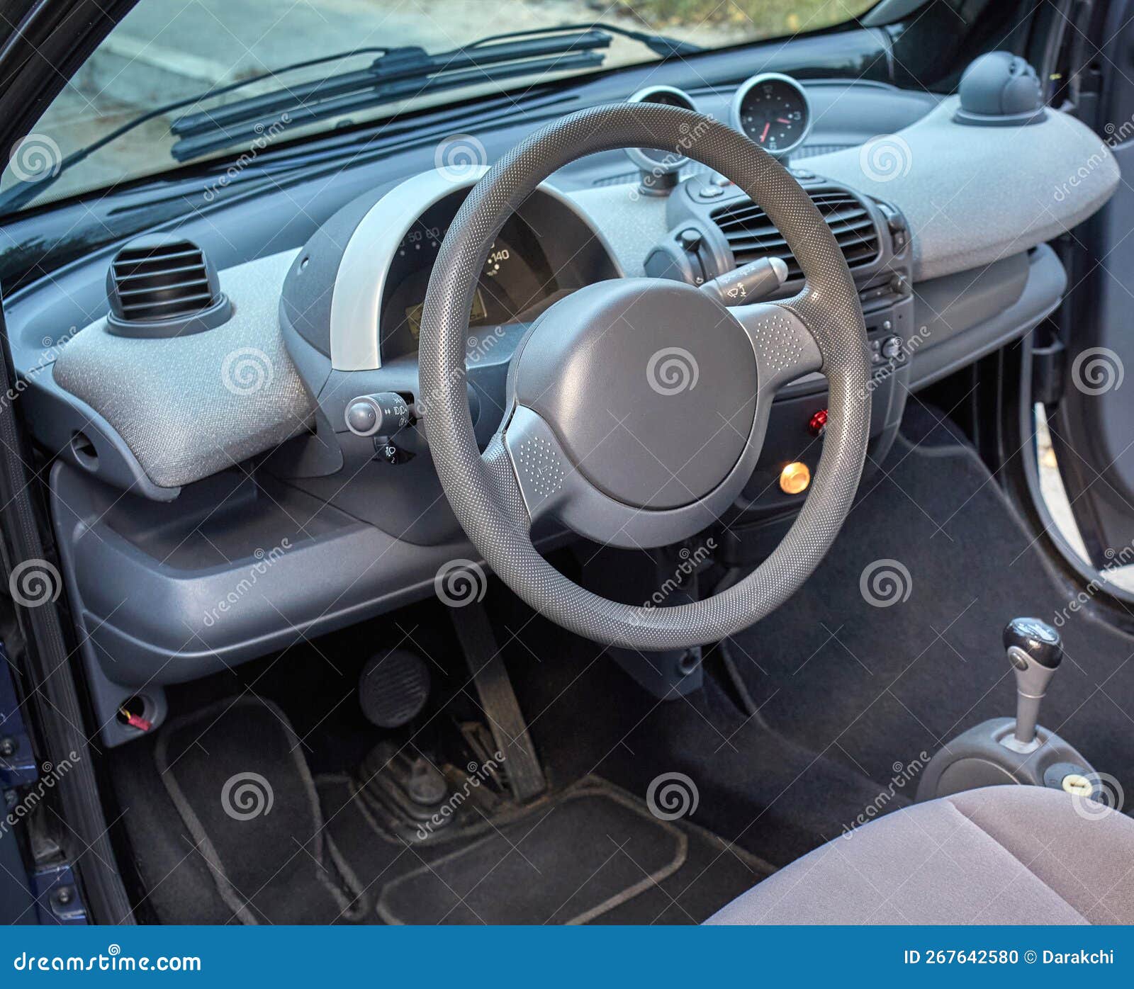 Volante Do Carro E Fundo Interior Elementos Modernos Do Carro Da Cidade ...