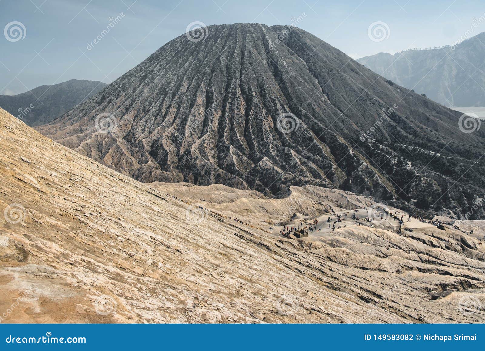 Volc?n Mt Del Cr?ter Bromo Java Oriental, Indonesia Foto de archivo ...