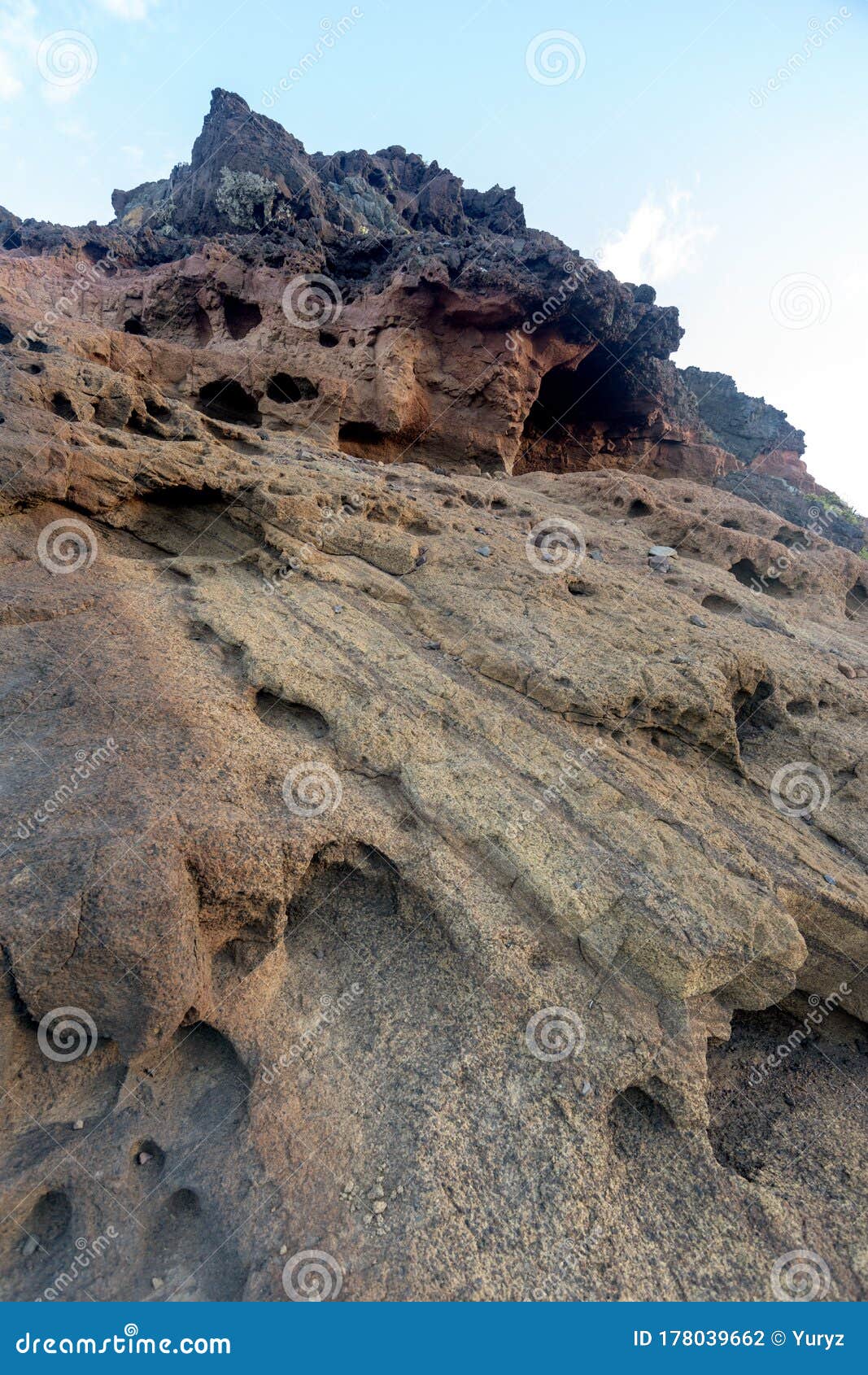 Rock Structure Stock Photography | CartoonDealer.com #52838492
