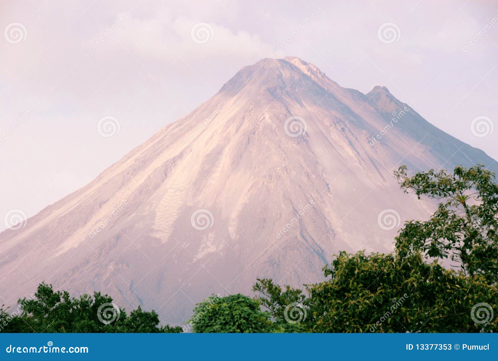 Volcano Arenal stock image. Image of eruption, costa - 13377353