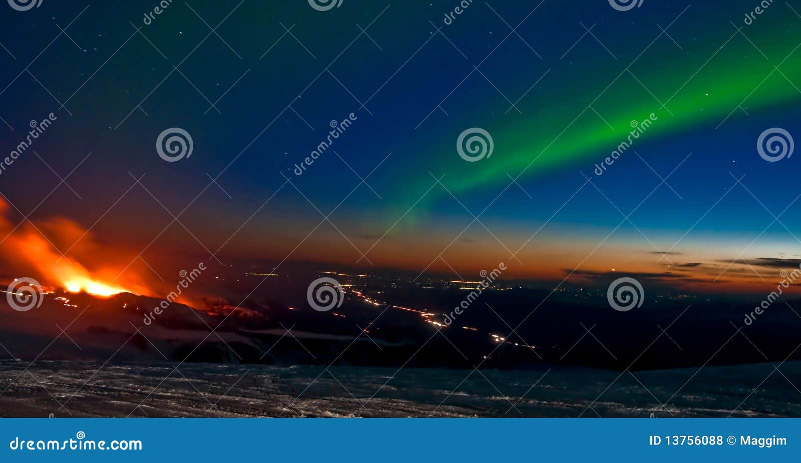 Volcano aurora editorial stock photo. Image of volcano - 13756088