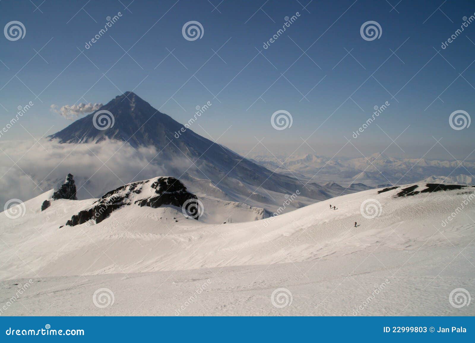 Volcano in winter stock image. Image of high, peak, nature - 22999803
