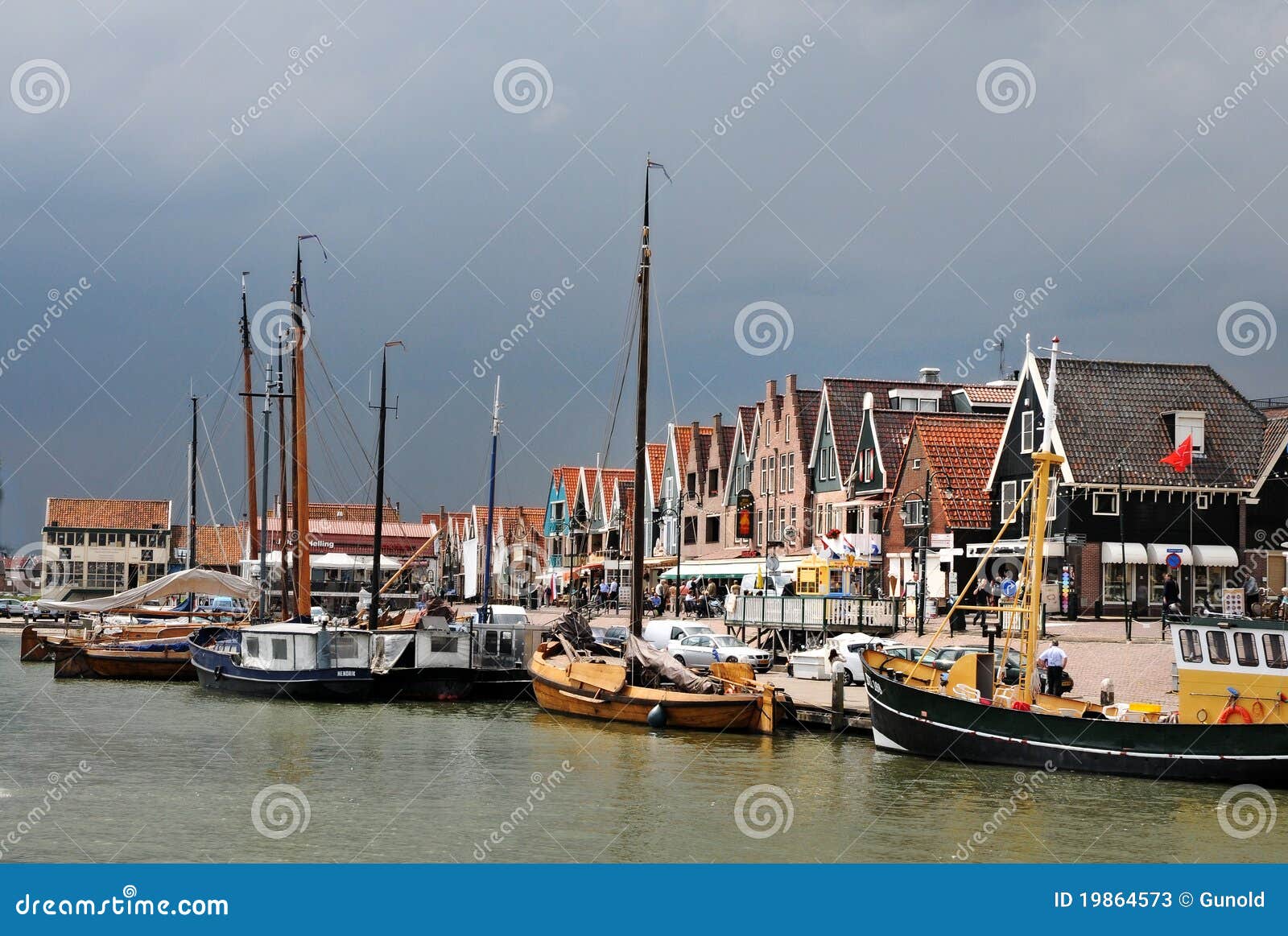 Volendam editorial stock photo. Image of calm, blue, holland - 19864573