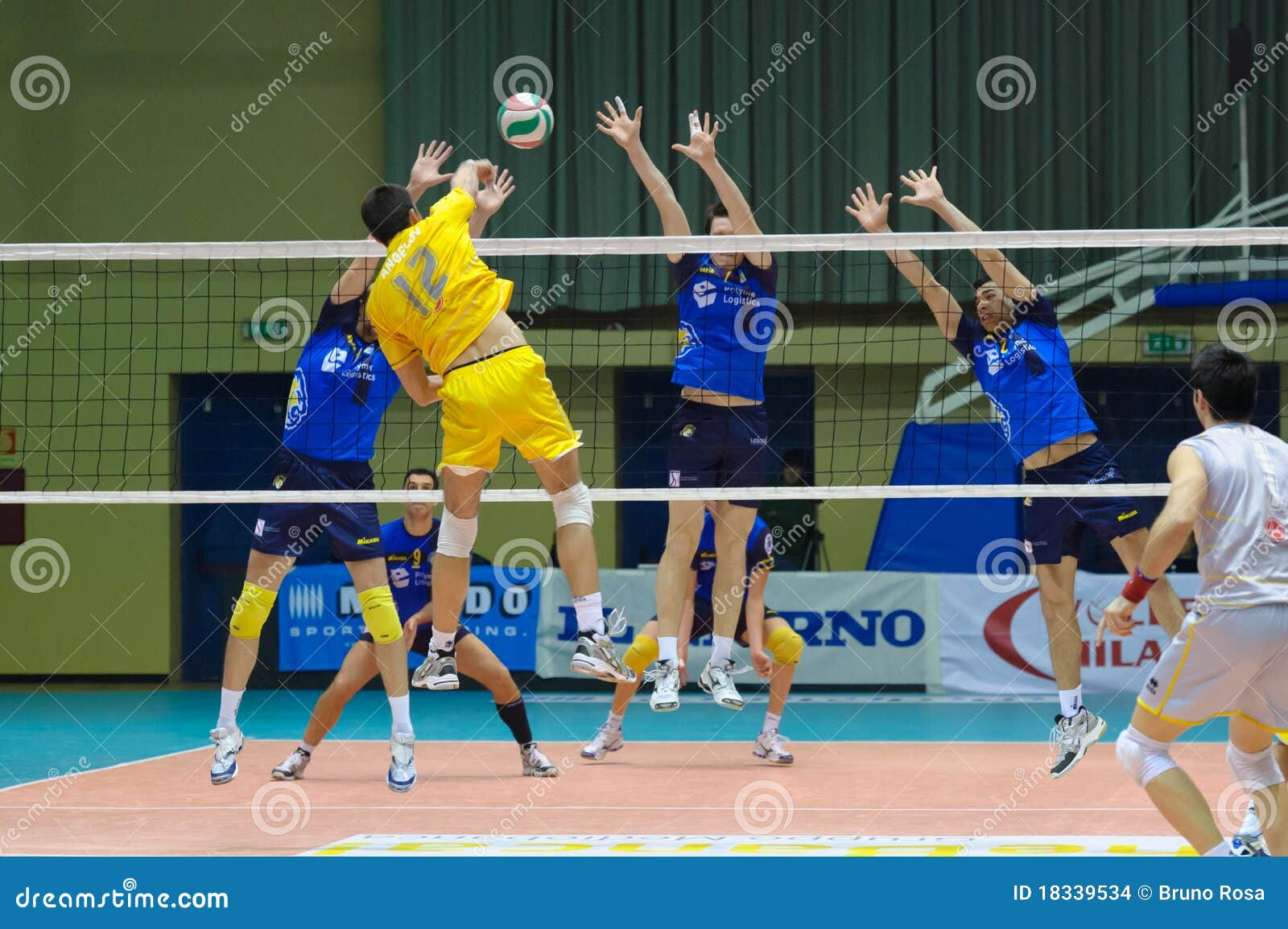 Voleo imagen de archivo editorial. Imagen de victoria - 18339534