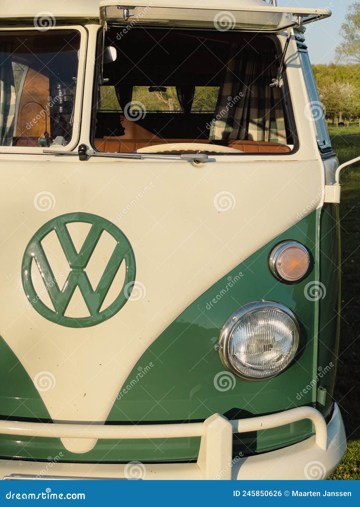 Volks wagon van editorial photo. Image of volks, wagon - 245850626