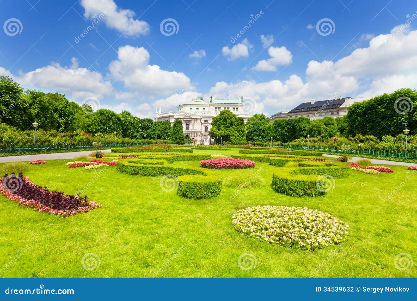 Volksgarten park in Vienna stock photo. Image of austrian - 34539632
