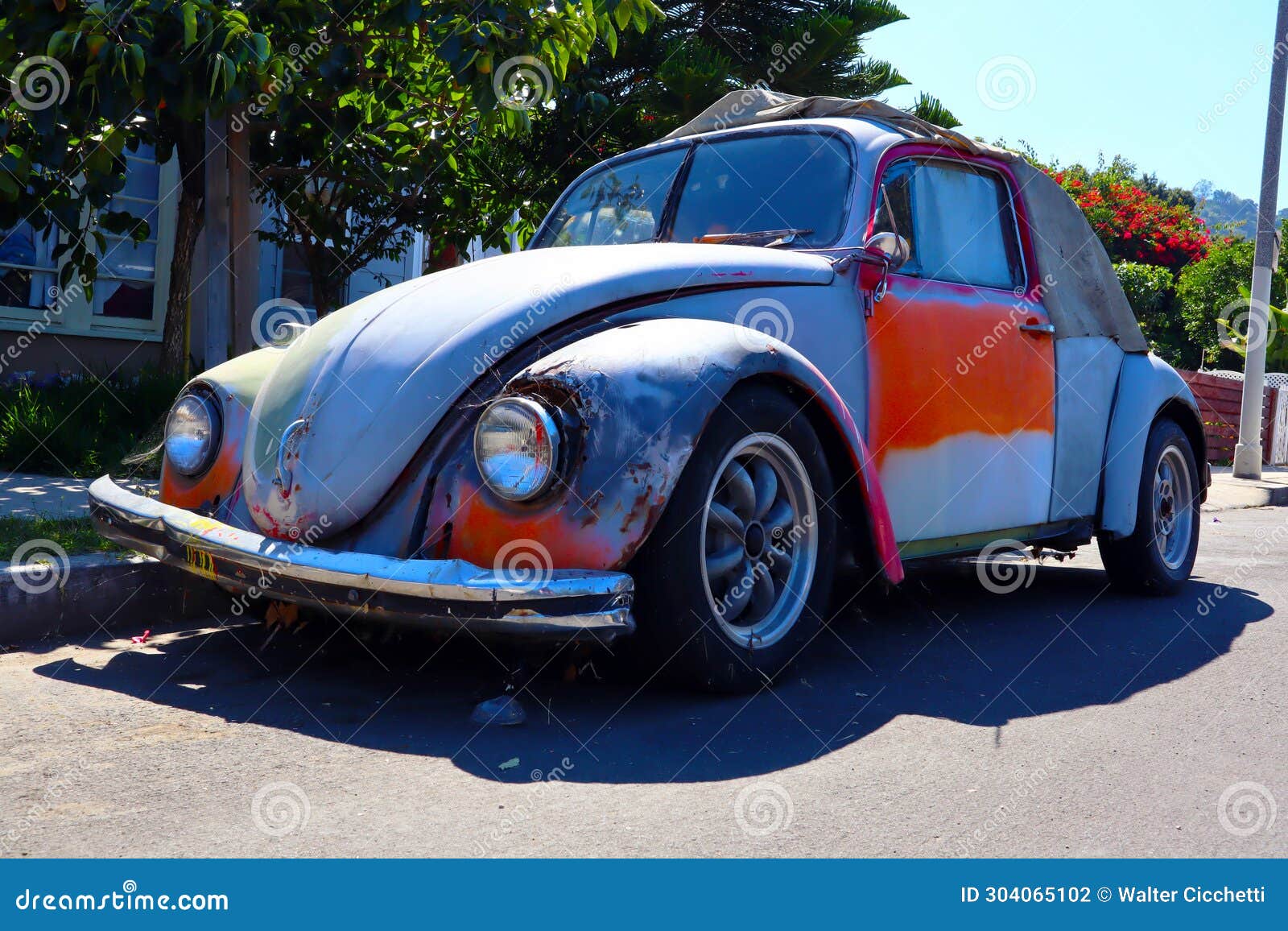 Volkswagen Beetle, Old Rusty Car Editorial Photography - Image of ...