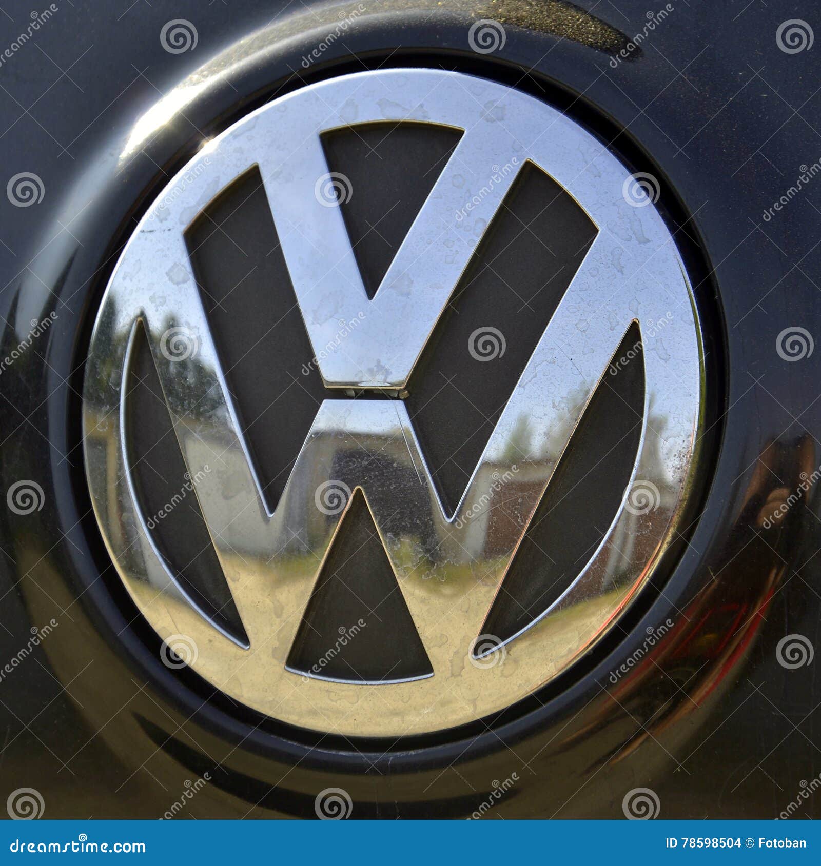 Volkswagen logo editorial stock image. Image of modern - 78598504