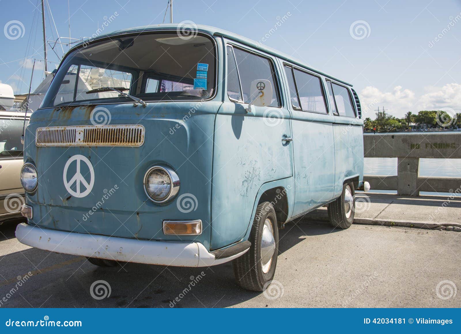 Volkswagen van editorial photo. Image of minivan, blue - 42034181