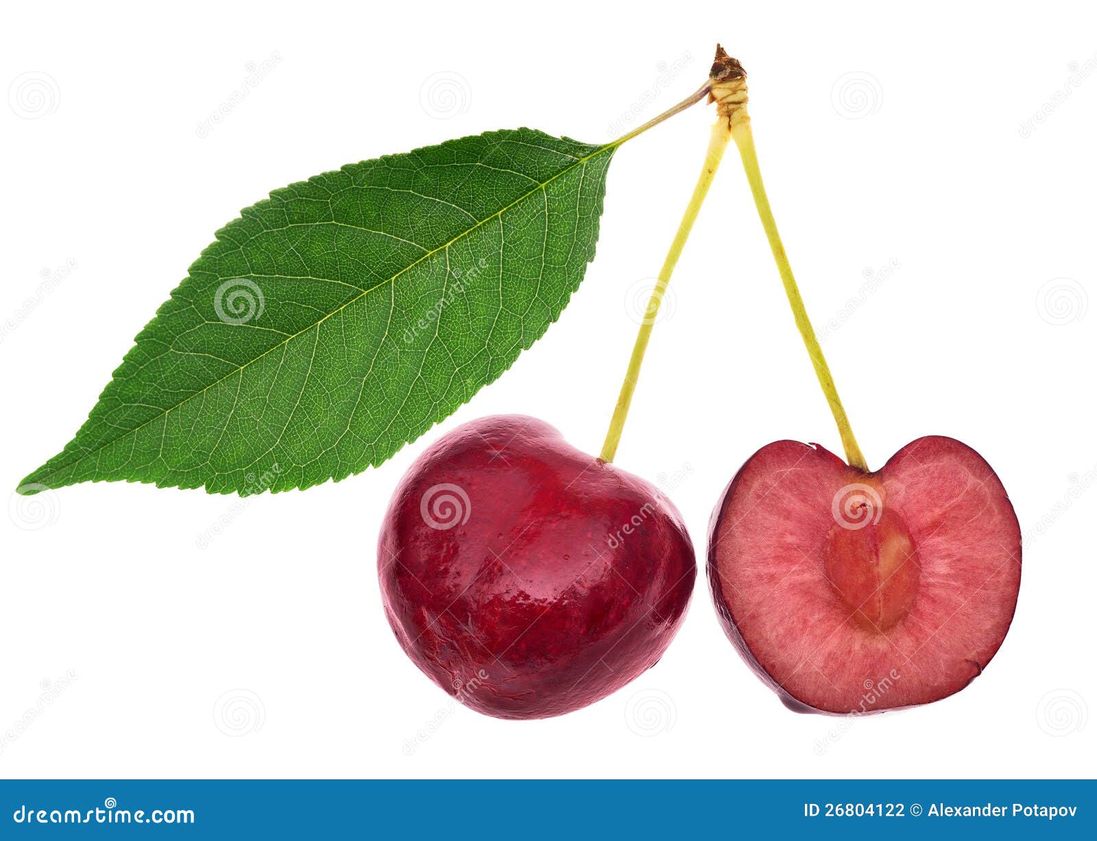Voll Und Halbe Kirsche Mit Blatt Stockfoto - Bild von zwei, früchte ...